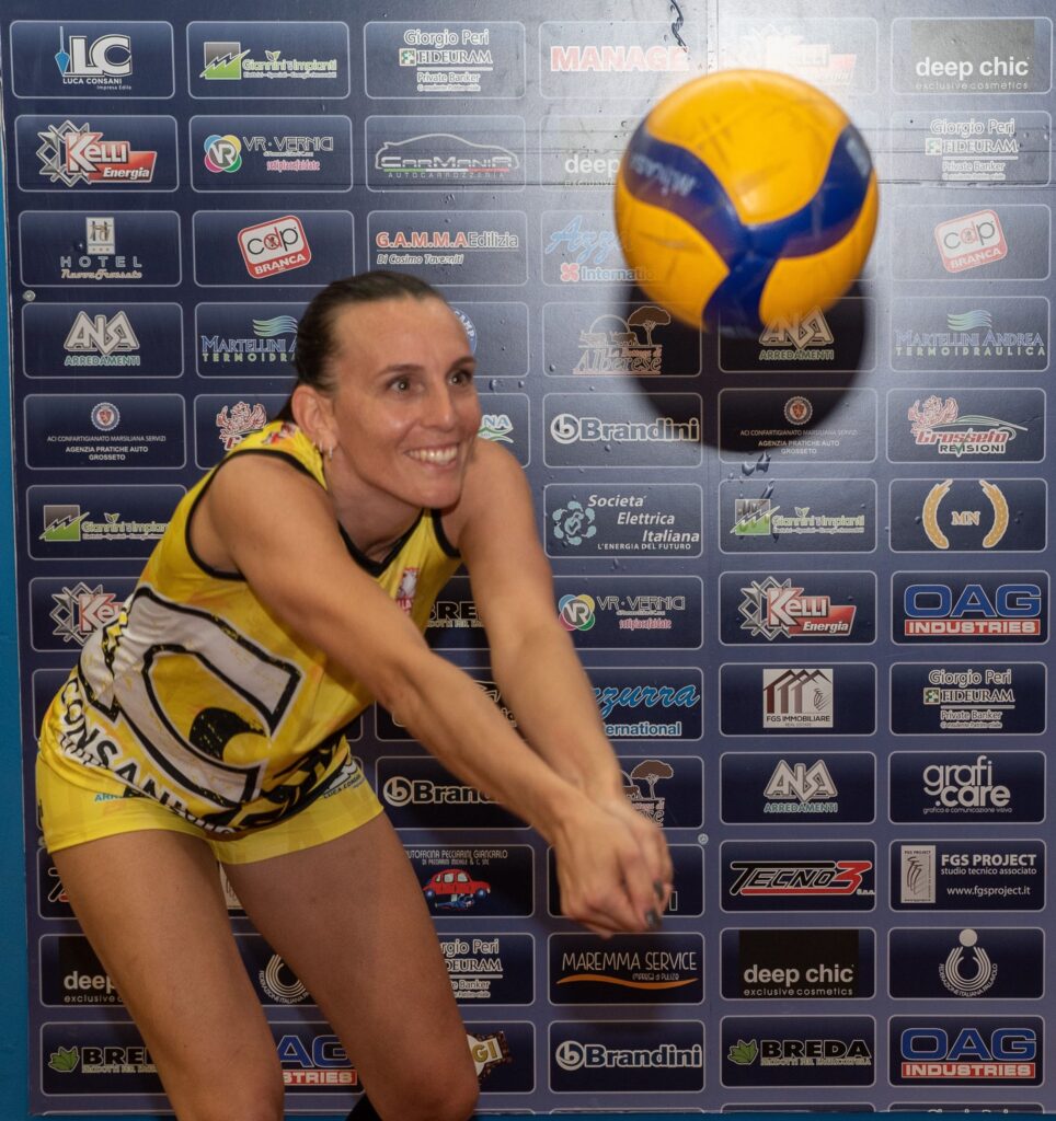 Il capitano della Pallavolo Grosseto Laura Santerini è diventata mamma ...