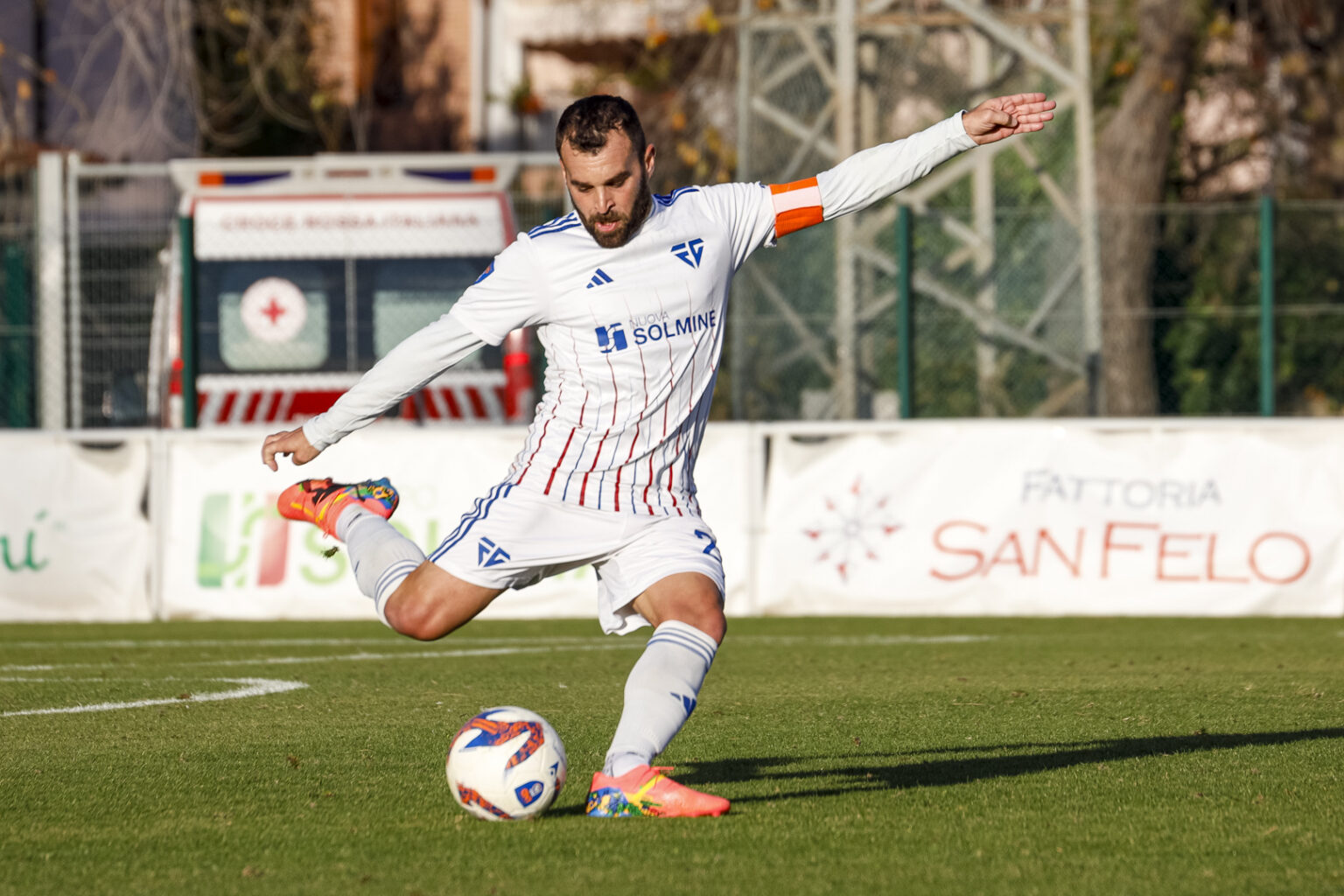 Il capitano Fabrizio Lo Sicco ancora una volta si è caricato il ...